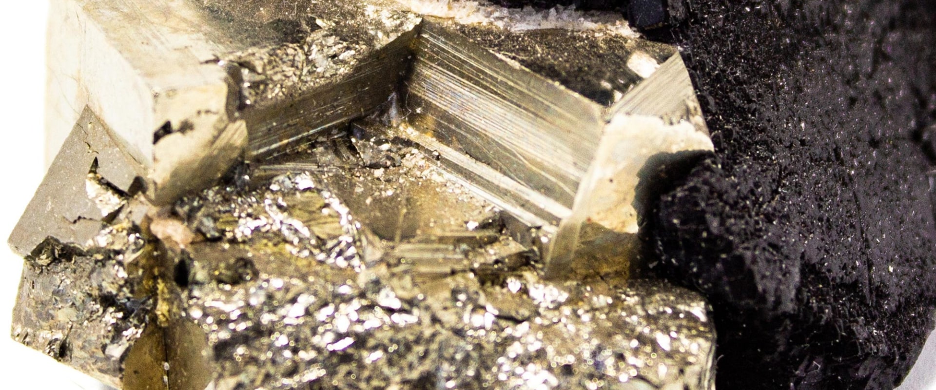 What is gold and its uses?