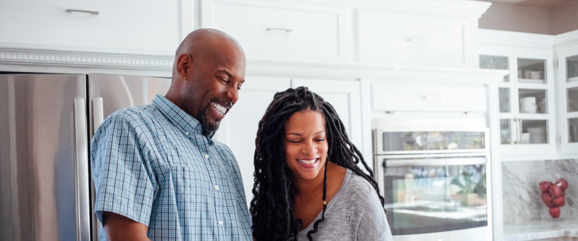 How much does a roth ira grow in 10 years?